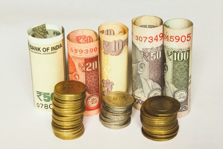Gratuity Calculation in India: Formula, Eligibility & Tax Rules Explained